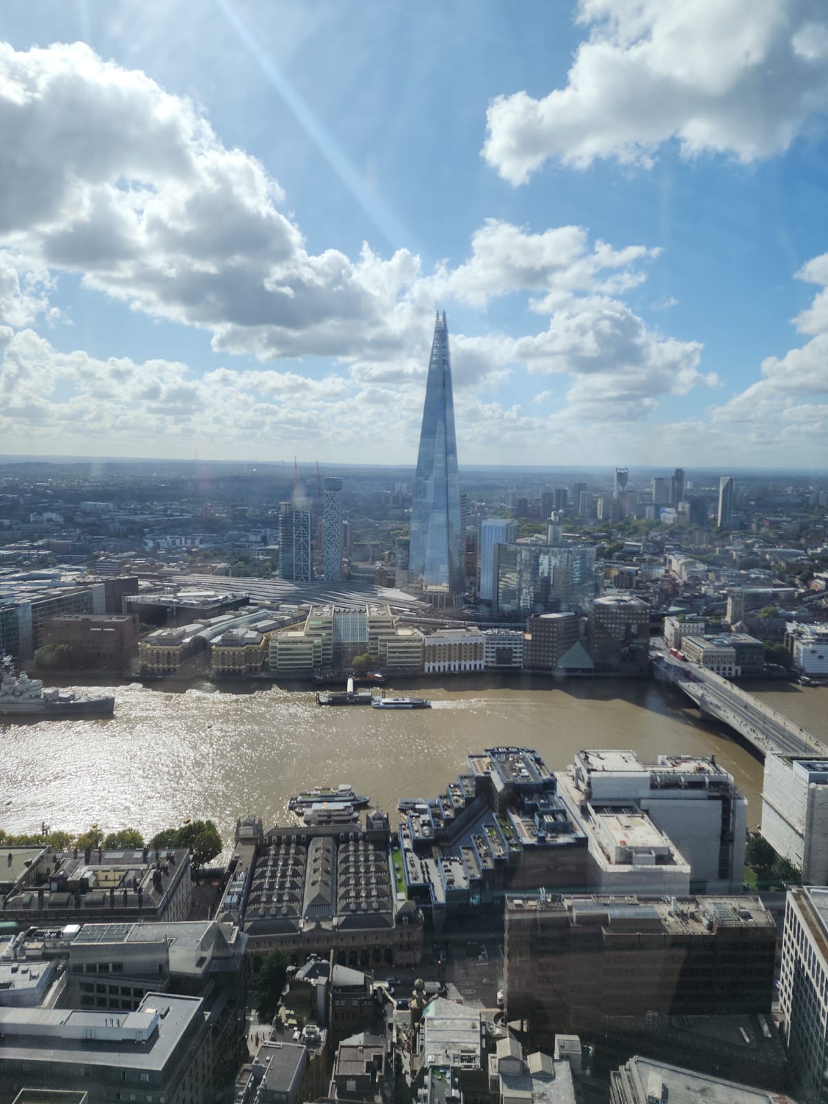 Smart Cities- Keep Walking in London - UpSoul